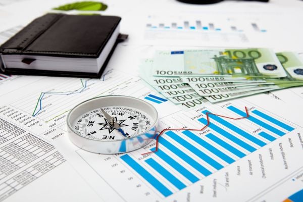 Reverse Budgeting: How To Pay Yourself First | KindaFrugal