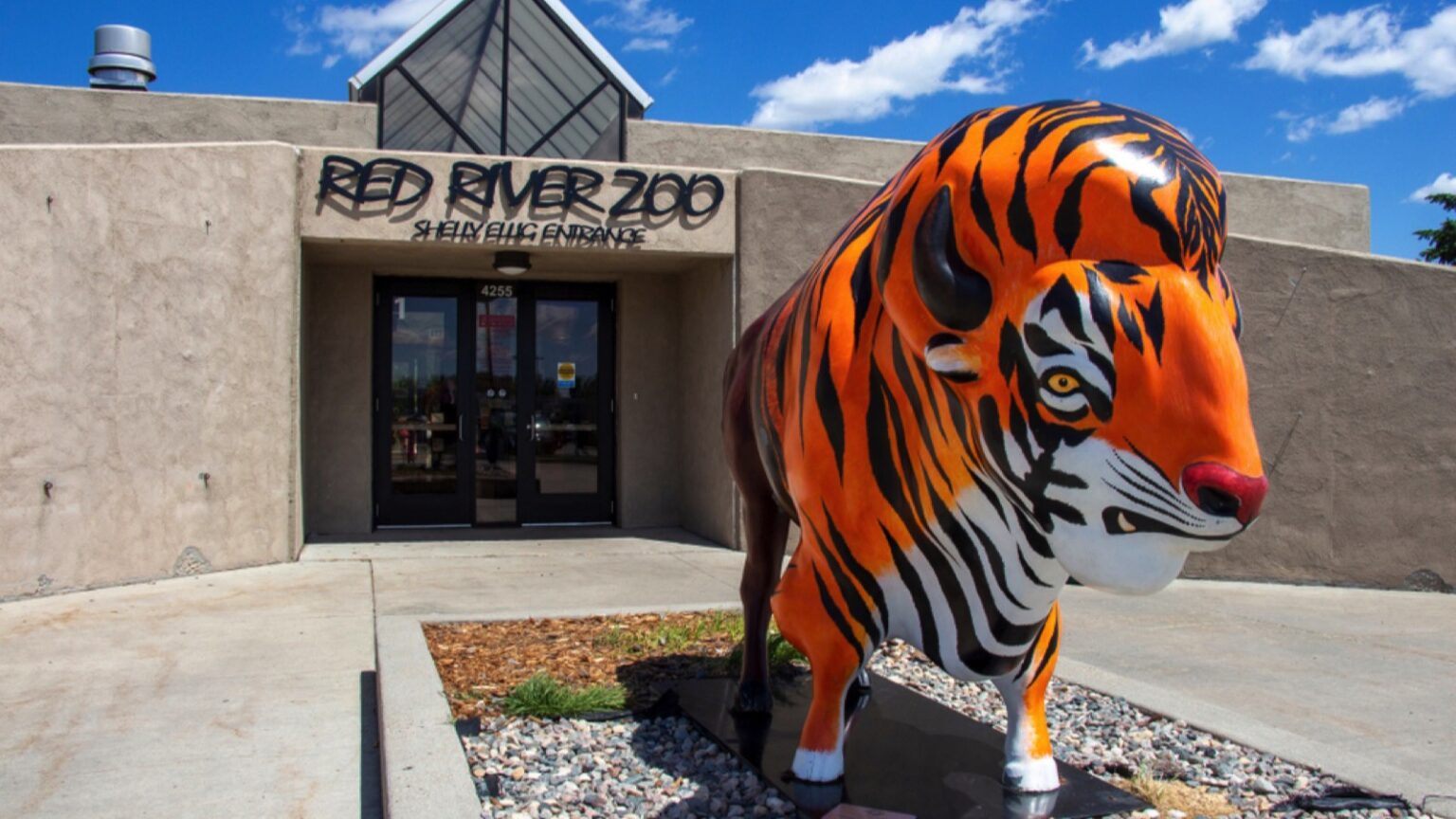 16 Cheap Family Activities to Do in North Dakota | KindaFrugal