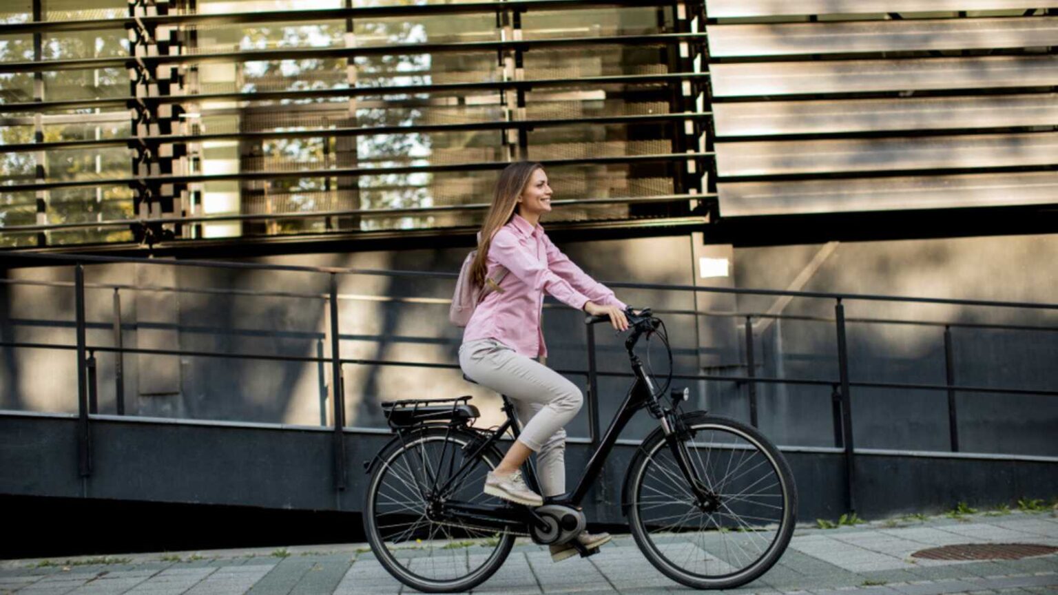 15 Sneaky Tricks for a Fitter You, No Gym Membership Required ...