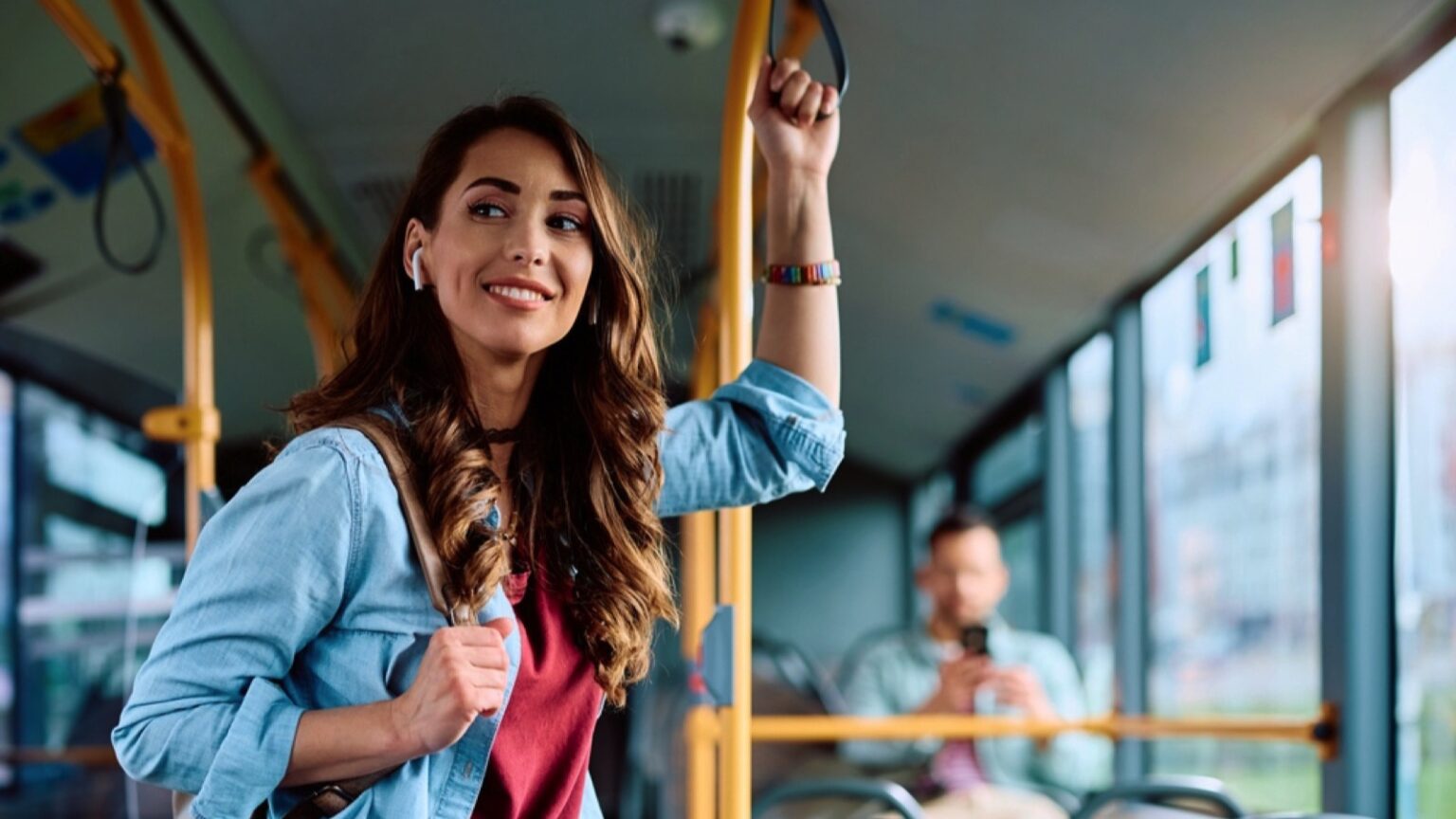 15 Reasons to Consider a No-Car Lifestyle | KindaFrugal