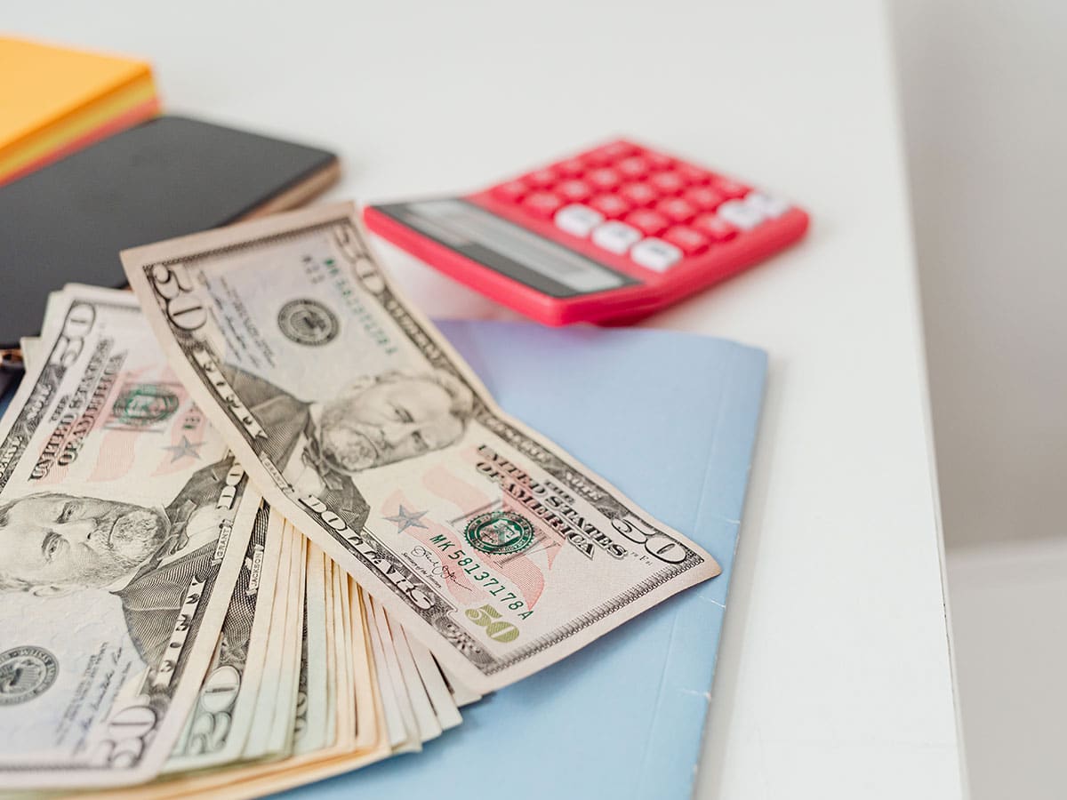 How To Budget Using the Envelope Budgeting System | KindaFrugal